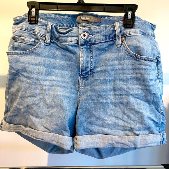 torrid | Shorts | Torrid Cuffed Jean Shorts | Poshmark
